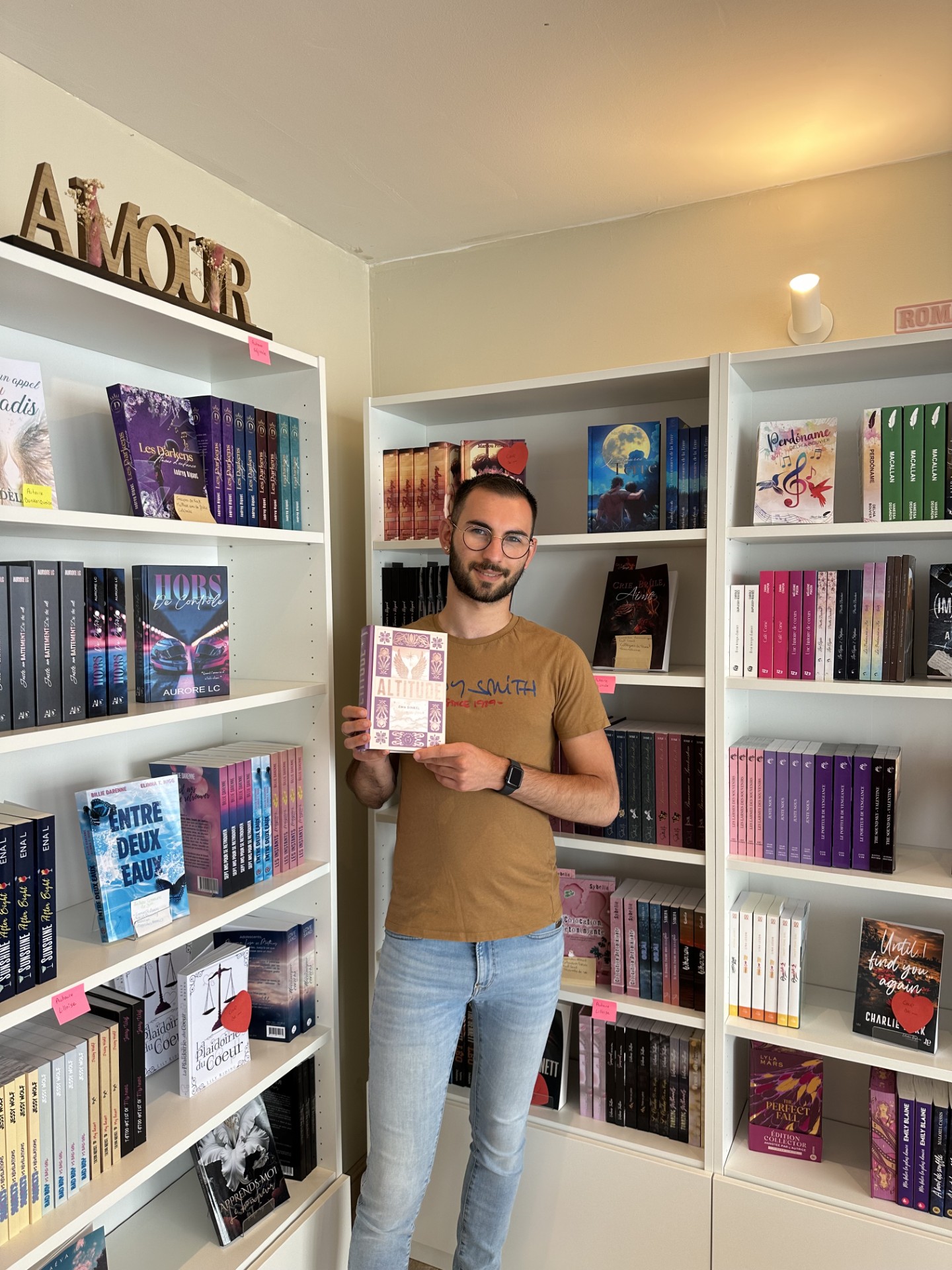 À Dunkerque, une nouvelle librairie spécialisée en romance - Livres Hebdo